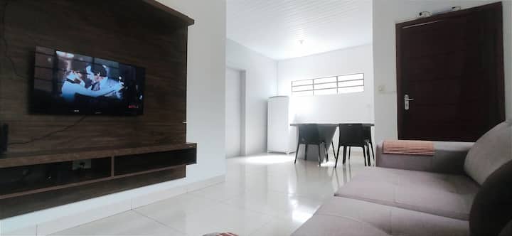 Casa 3q Bem Localizada |Wi-fi 500mb |Self Check-in - Campo Grande