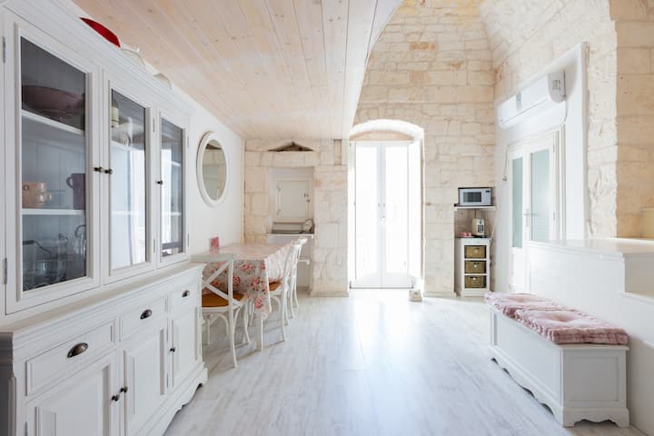 Ostuni Shabby Chic White Home With Sea View - Ostuni