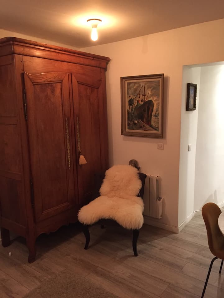 Parisian 35 Sqm Flat At The Foot Of Montmartre - Île-de-France