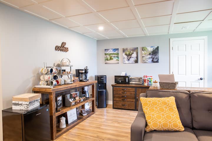 Beat Goes On In Elora-starting @ $99 Night! - Fergus