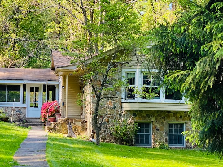 Secluded Private Retreat Entire House And Woodland - Voorhees State Park, Glen Gardner
