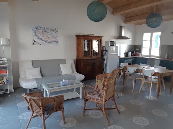 Jolie Maison Rénovée L'île-d'yeu, Situation Idéale - L'Île-d'Yeu