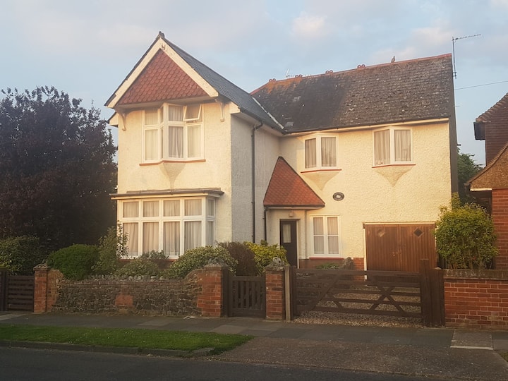 Raleigh Cottage Detached 3 Bed House In Quiet Area - Birchington-on-Sea