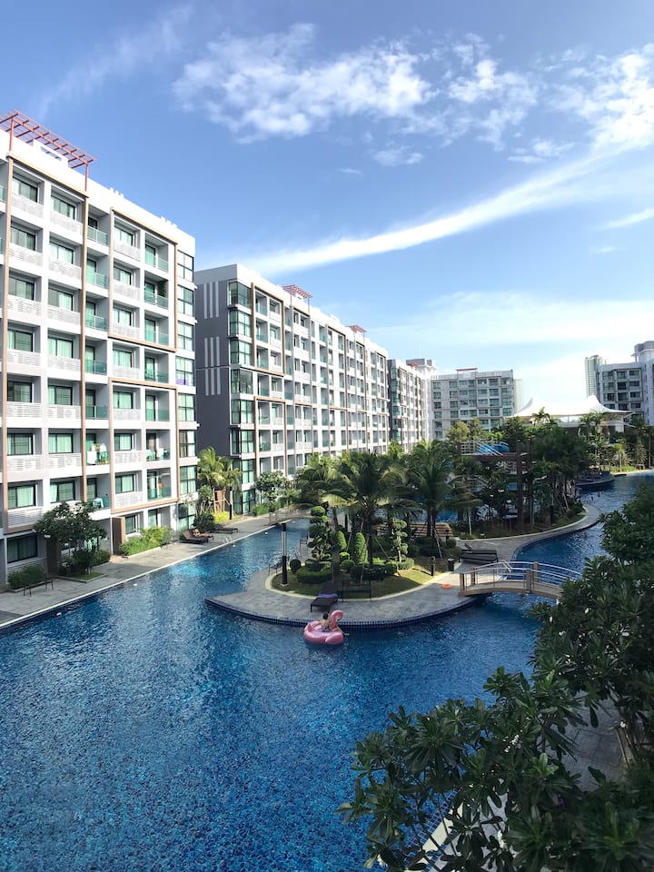 Dusit Grand Park 2卧2卫 1厅 Free Wifi - Pattaya