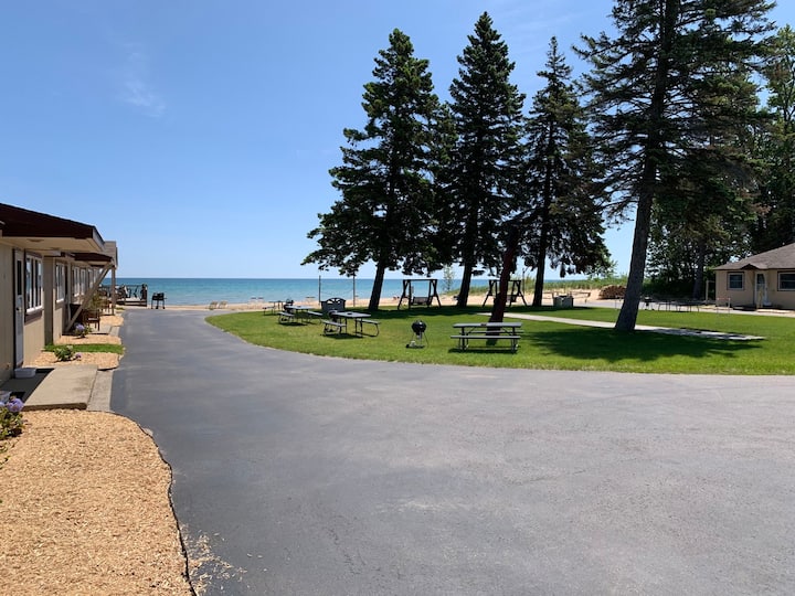 Cottage Cove · Lake Huron Beach Cottage No. 9 - Oscoda, MI