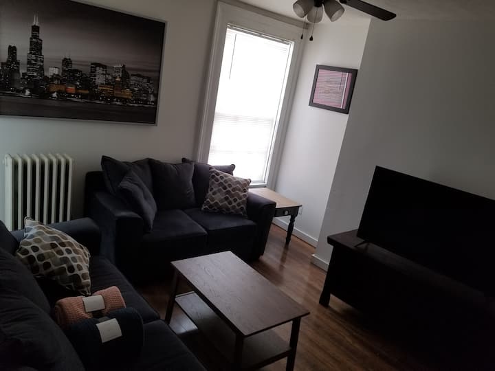 Large Two Bedroom Suite With A Brand New Bathroom! - Kalamazoo, MI