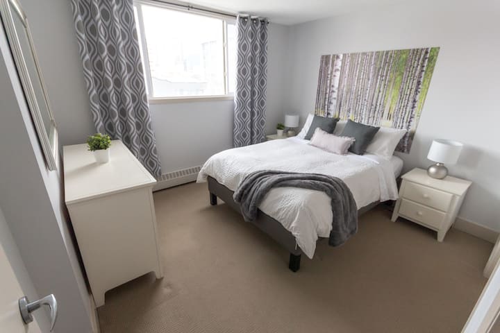 Cozy 1 Bedroom By Nama Stays In Mission - Calgary