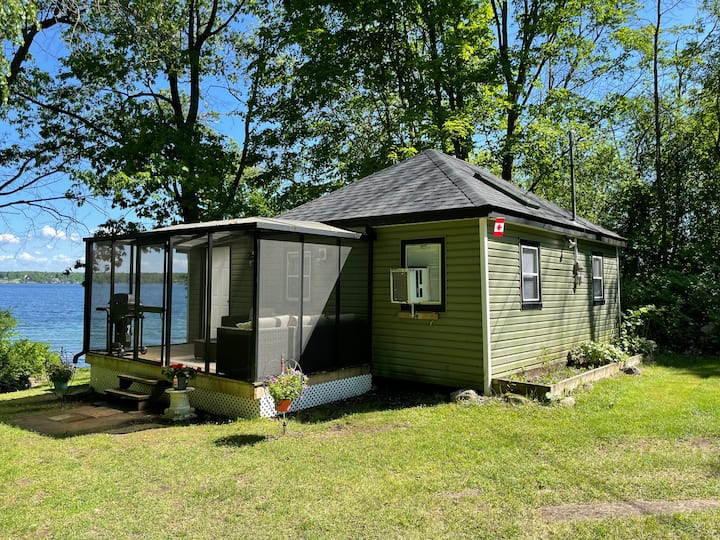 Waterfront Cabin On St. Lawrence - Brockville