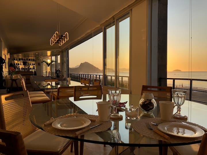 The Ambassador Palace On Copacabana Beach New Year - Ipanema