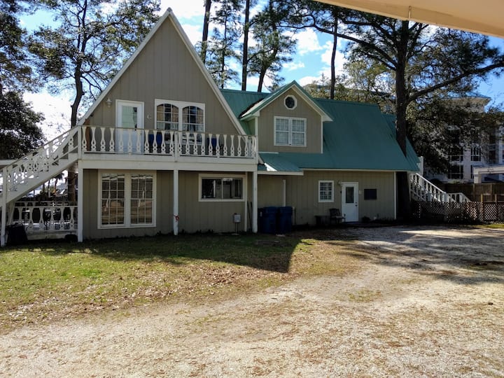 Unit B - Pet Friendly! - Orange Beach, AL