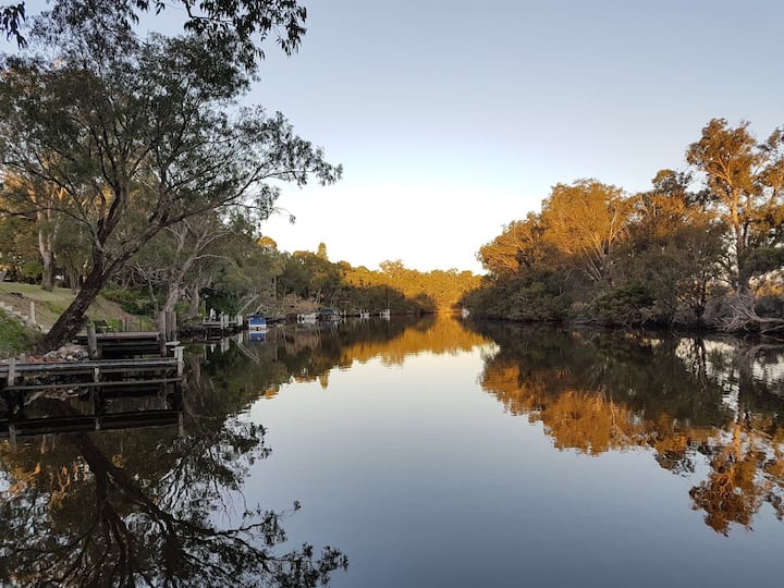 Amazing And Serene Riverhouse - Ravenswood
