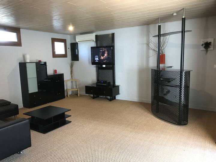 Petite Maison Indépendante 90m2 - Beaurepaire