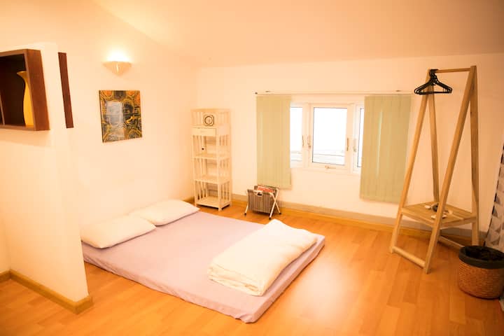 No. 2 Lovely Studio Near Railway Station In Hue - Vietnam