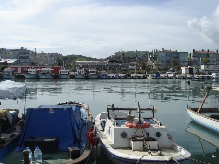 Izmir, Beautiful 2 Dl Bedroom Flat, With Wifi - Izmir