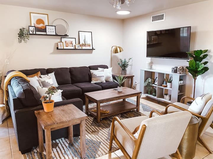 Beautiful Oasis In Heart Of The Catalina Foothills - Tucson