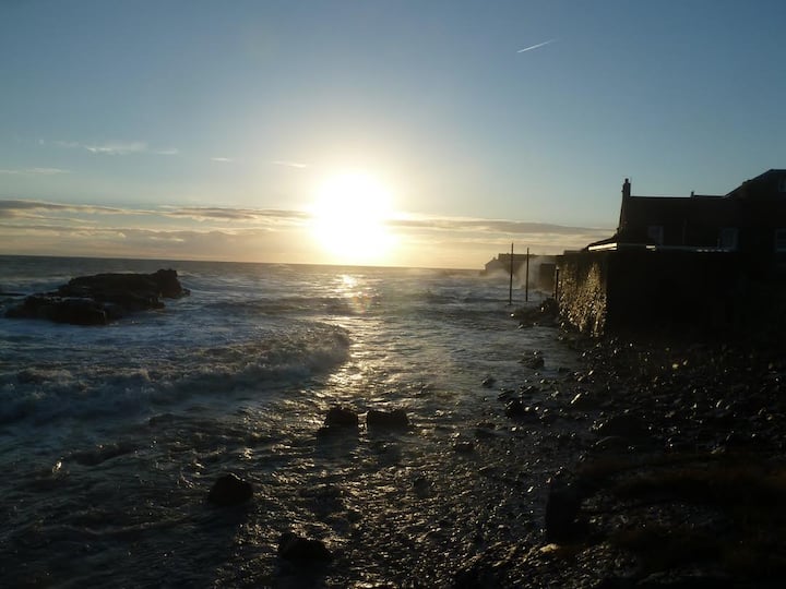 Belstane House, Seafront House - East Neuk