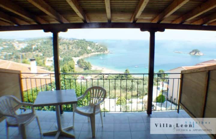 Villa Leoni Vacation's - Sea View - - Skiathos