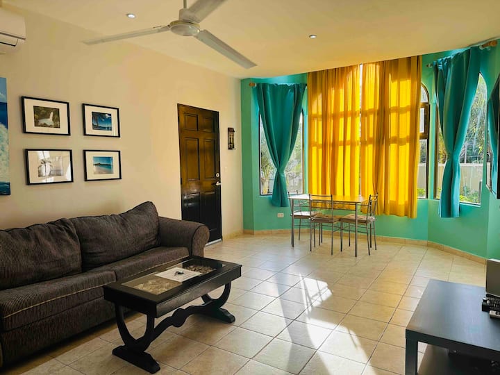 Spacious 1 Bed /1 Bath Central Tamarindo No 7 - Tamarindo