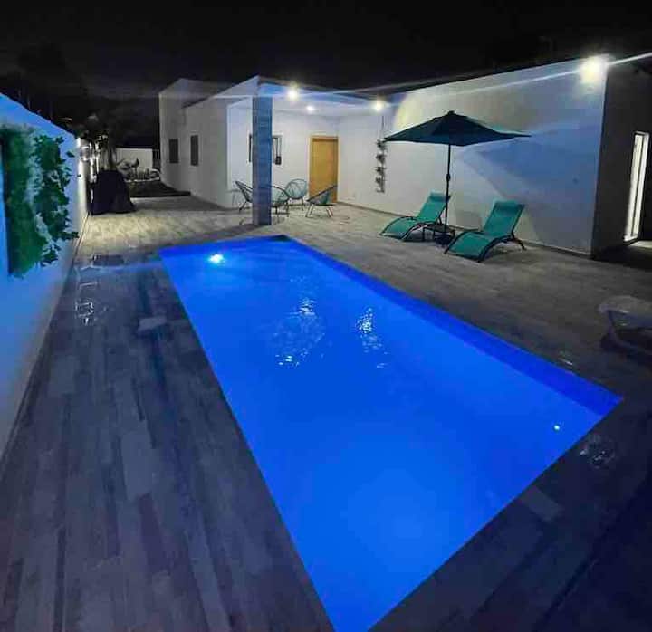 Hermosa Villa En Punta Cana Con Piscina Privada - Punta Cana