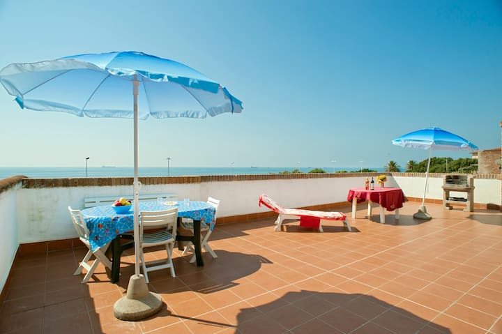 House With Terrace 60sqm On The Sea - Livorno