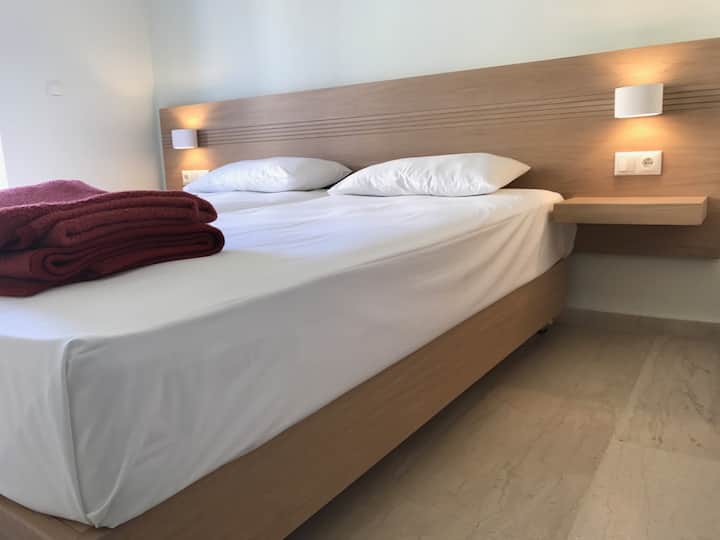 Neapolis Apartments&rooms - Palaiochora