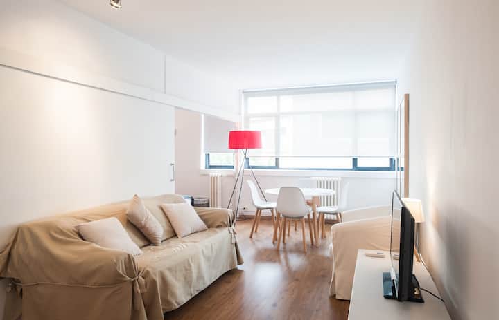 Apto. Para 4 Con Aire Acondicionado (G) - Barcelona