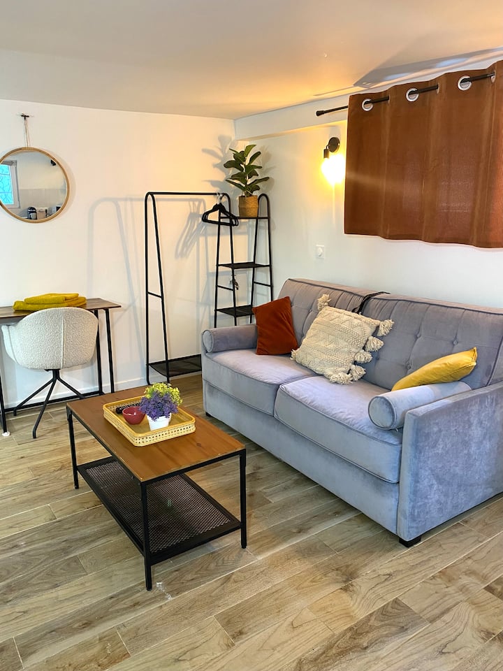 Studio Avec Terrasse Proche Des Transports - Bondy