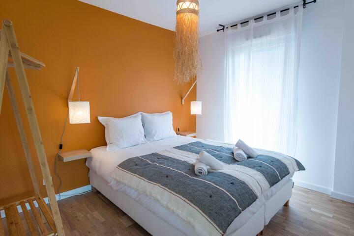 Oasis Urbain, Gare Sncf à 2 Pas + Parking Privé - Nantes