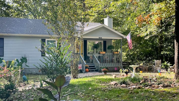 Shady , Country Setting With The Comforts Of Home - Gloucester, VA
