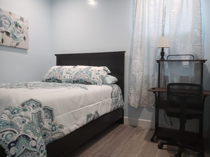 Mcdowell Suite - Phoenix, AZ