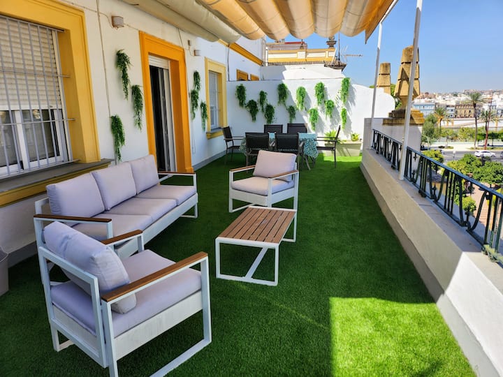 Trendy Penthouse By The Bullring.huge Terrace A/c - Camas