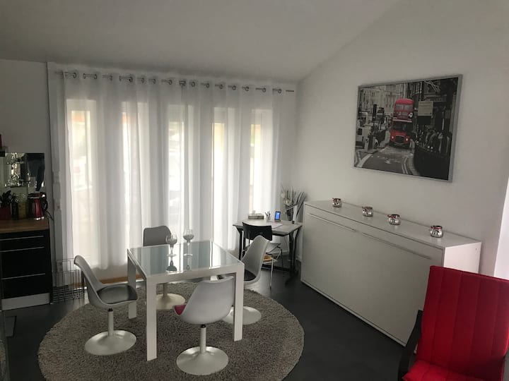 Gemütlich, Moderne Wohnung 65 Qm, An Der Steinlach - Dußlingen