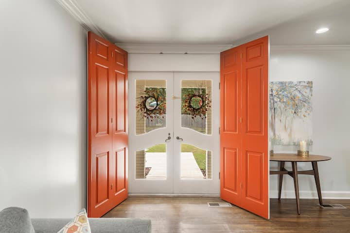 Tulsa Fairgrounds! Posh Modern Home - 털사