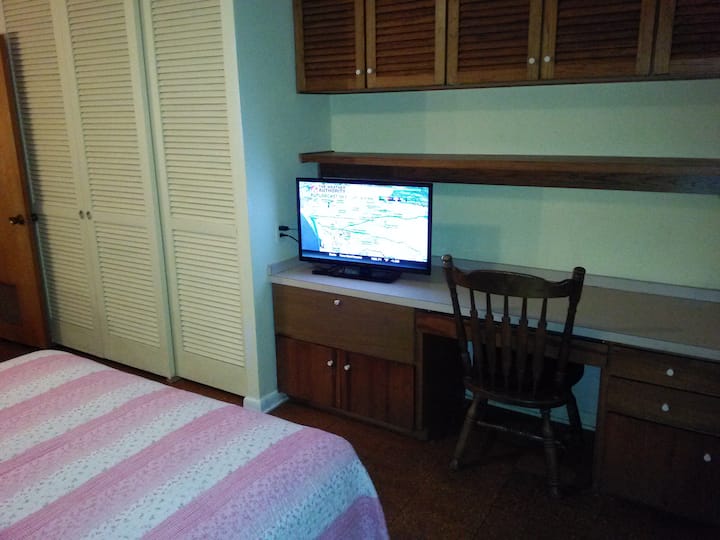 Private Quiet Clean Large Unit Nr Bok Towers Lake - Lake Wales, FL