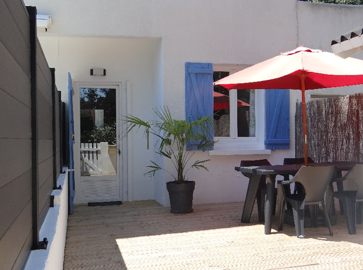 Bel Appartement 2 Pièces, Terrasse, Proche Plage - Royan