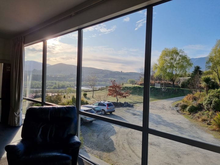 River Retreat. Private 2 Roomed Unit - Queenstown - Arrowtown