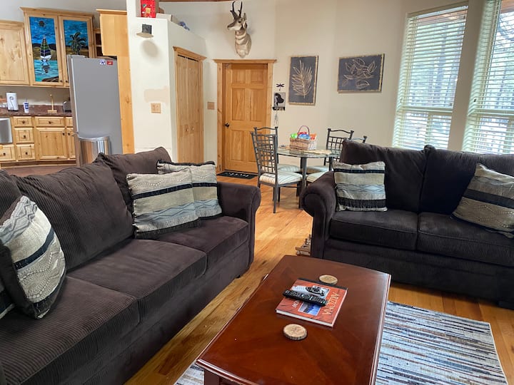 Custom Yurt In The Pines - Flagstaff