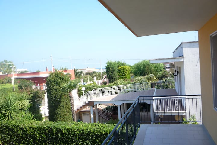 Villa Franca 50 M. Dal Mare - Giovinazzo
