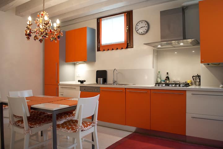 Ca' Rosa, Apartment In Venice - Venecia