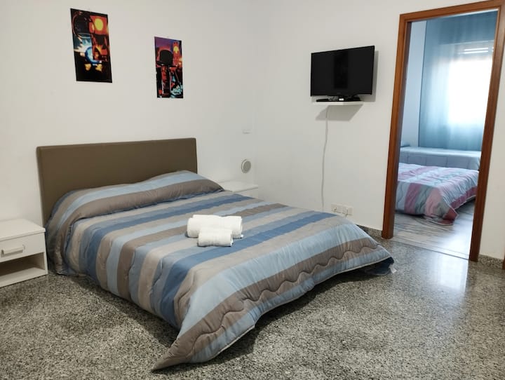 Stanze Private Con Bagno In Camera E Cucina - Comiso