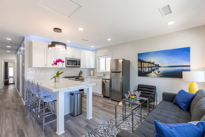 California Dreaming - Charming/modern 2bd, 1 Bath - San Diego, CA