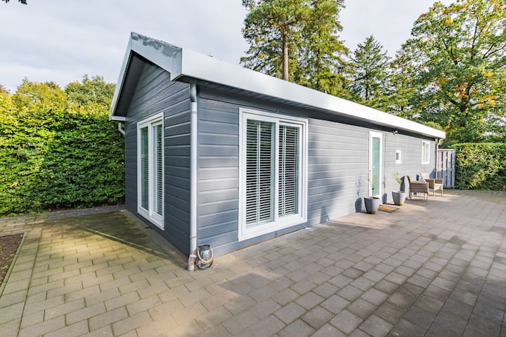 Nice Holiday Home On Beautiful Park+swimming Pool - Veenendaal
