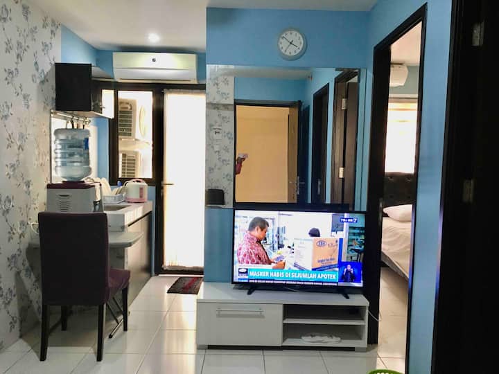 The Comfort Kebagusan City Apartment For 6 Guests - Jakarta