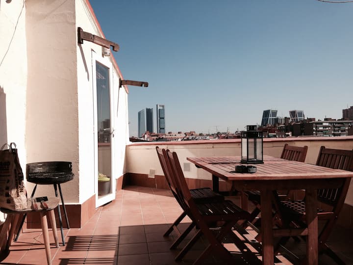 Rooftop In Tetuan With Big Terrace - Madrid
