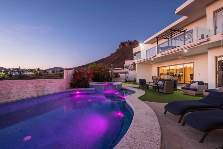 Lujosa Residencia Con Bar Privado - Baja California Sur