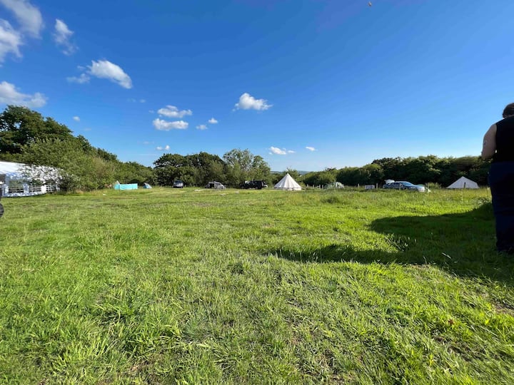 Mountain Top Camping - Carmarthen
