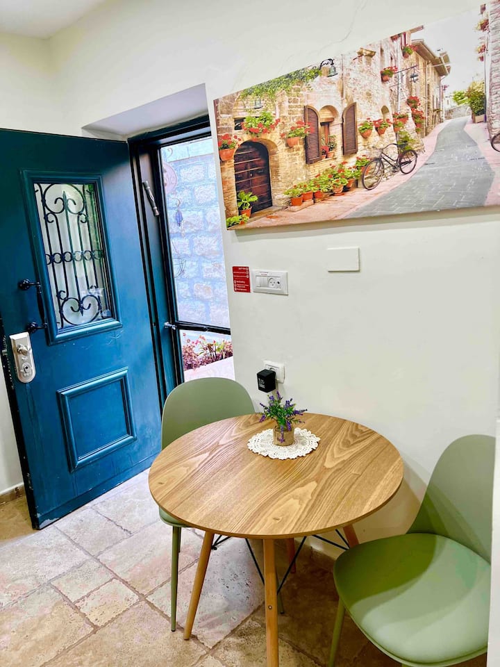 The Crown Solomon Suite - Jerusalem