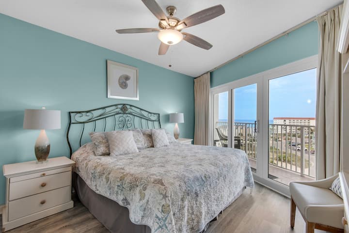 Stunning Views From 7th-floor Beach Escape Condo - Fort Walton Beach