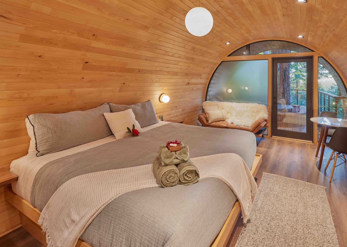 The Spectacular Spyglass Treehouse - Treehouses for Rent in Occidental ...