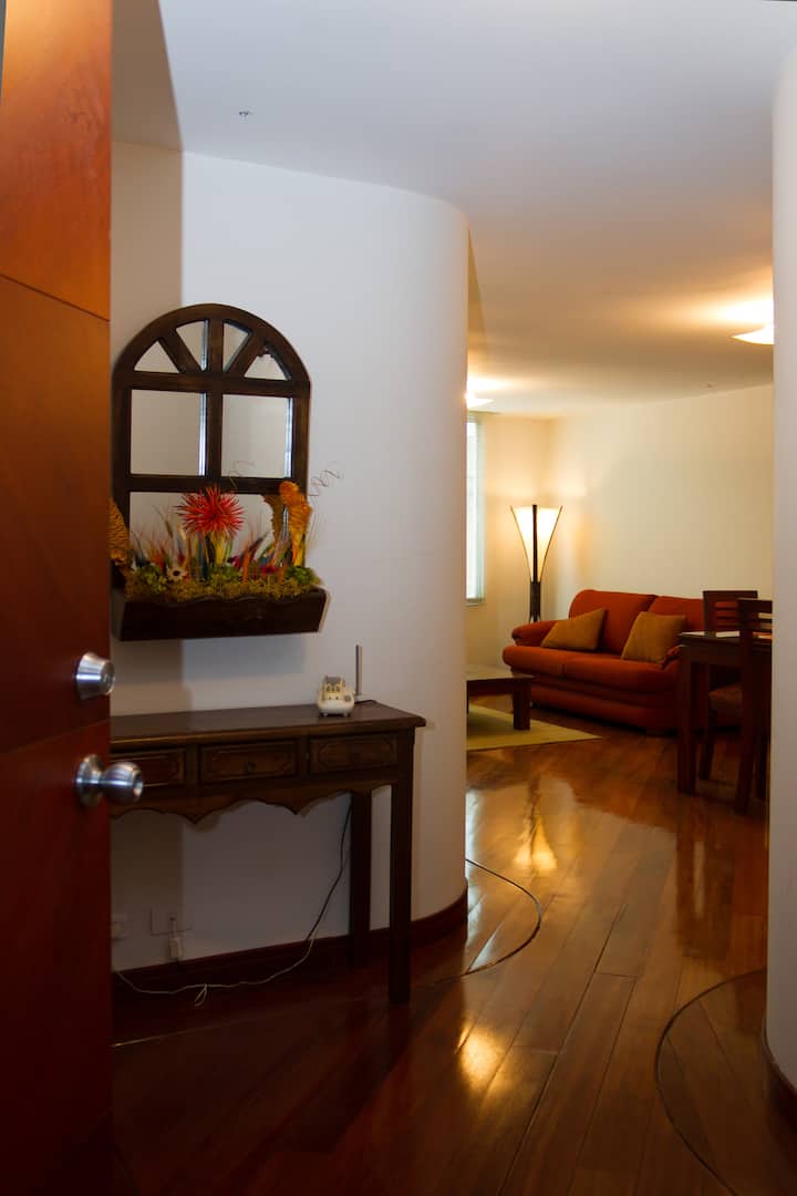 Beautiful Quito Condo Best Area - Quito (Ecuador)
